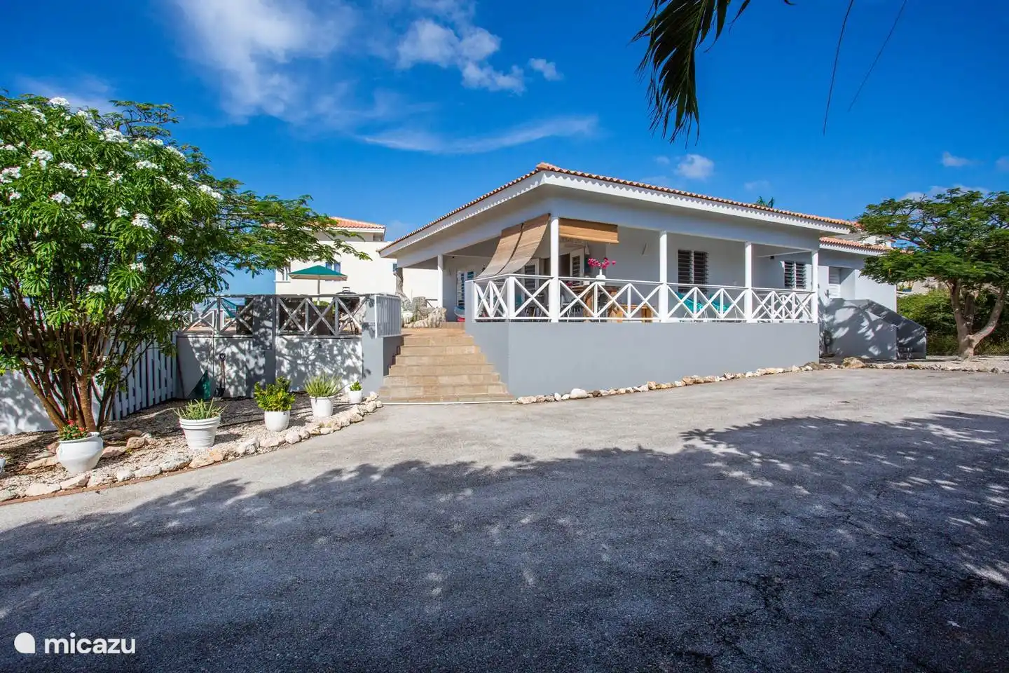 Huis kopen in Curaçao? Met of zonder makelaar | Micazu