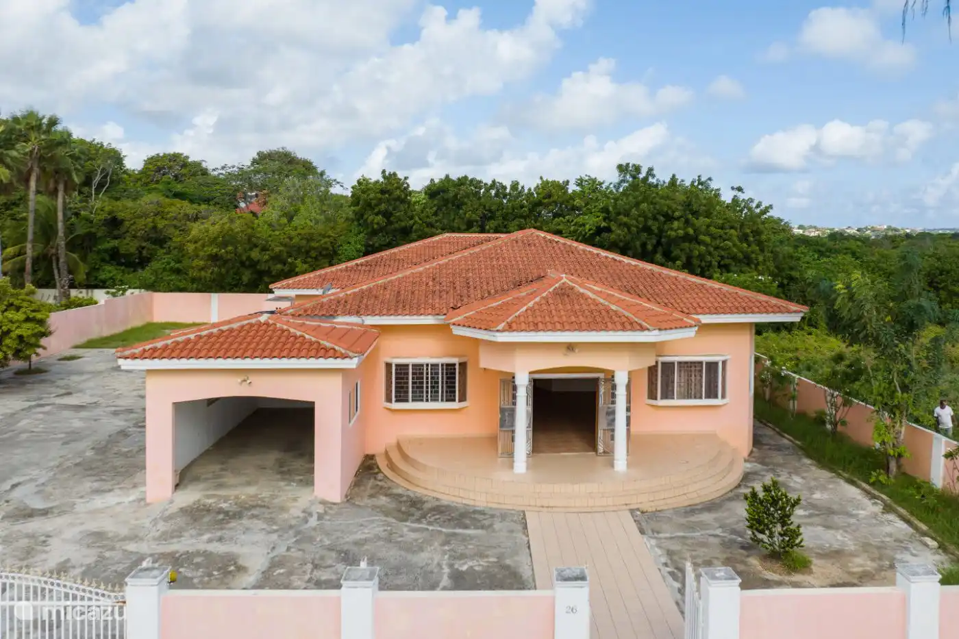 Huis kopen in Curaçao? Met of zonder makelaar | Micazu