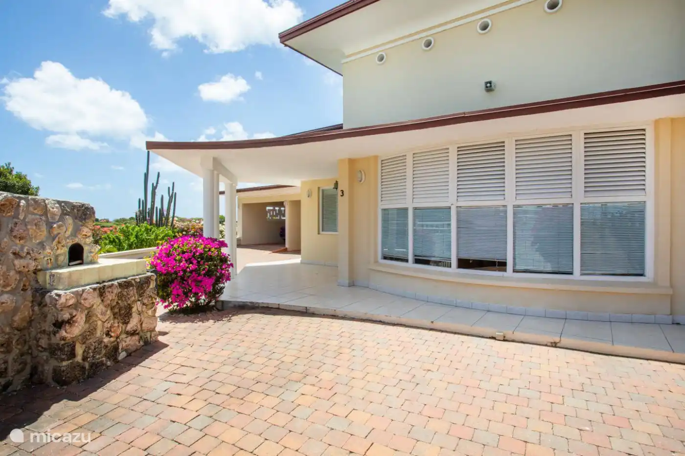 Huis kopen in Curaçao? Met of zonder makelaar | Micazu