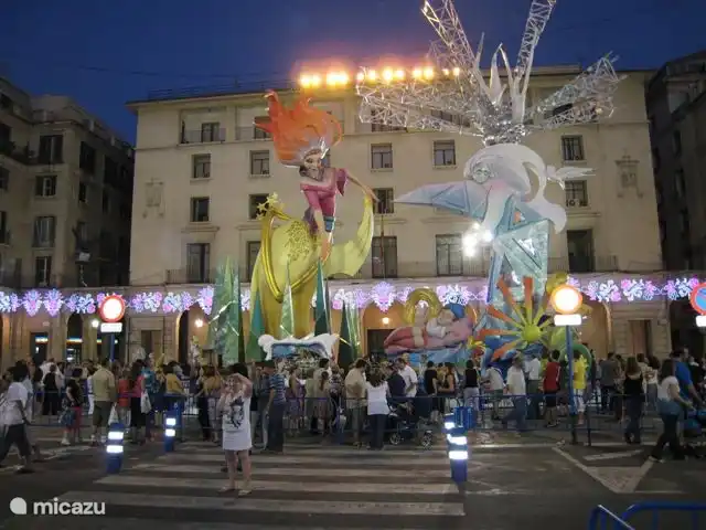 Casa del Goosio boek je bij Micazu | Micazu