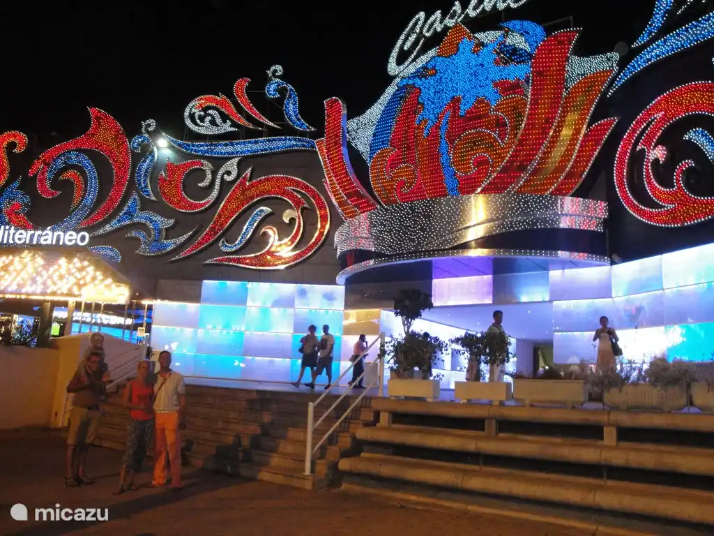 Casa del Goosio boek je bij Micazu | Micazu