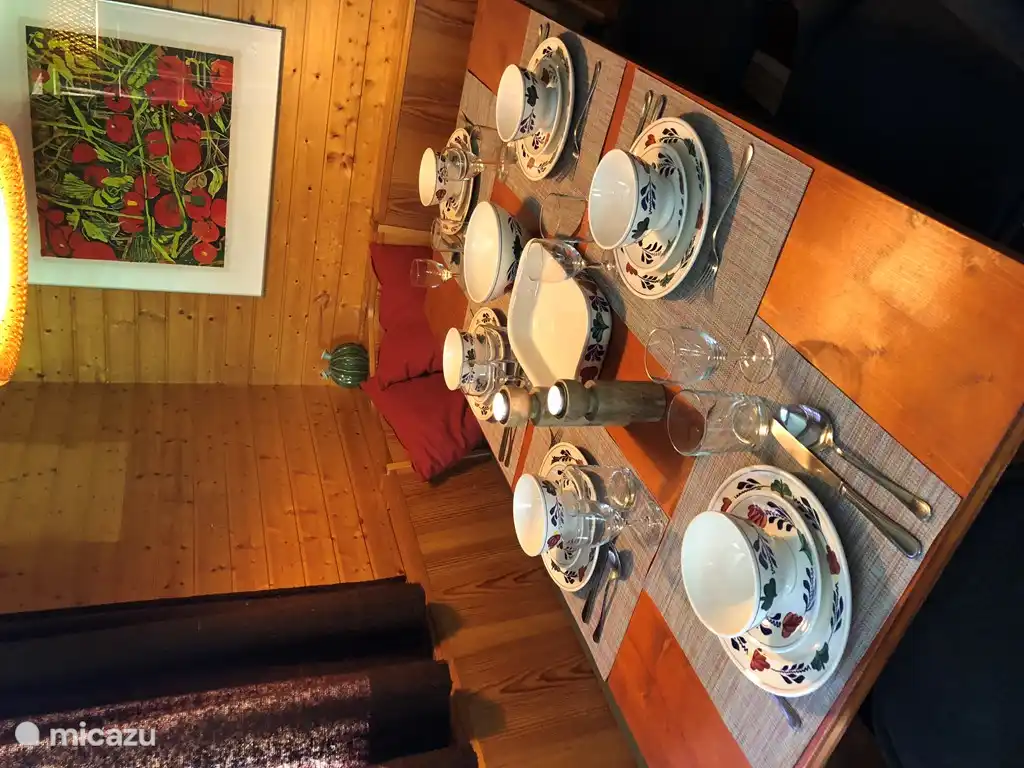 Numaga in Wallis boek je voordelig bij | Micazu