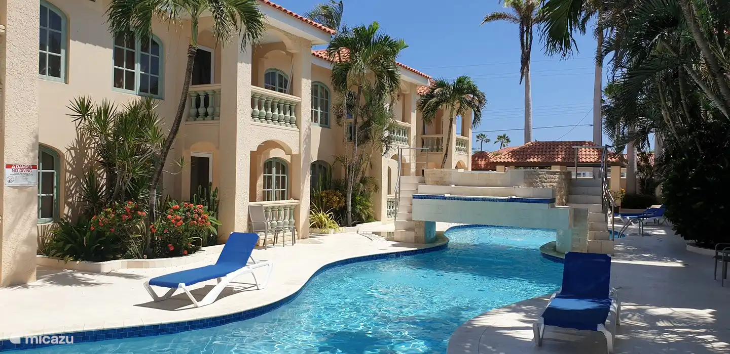 Rent 5* Wacamaya apartment in Rooi Santo at Micazu