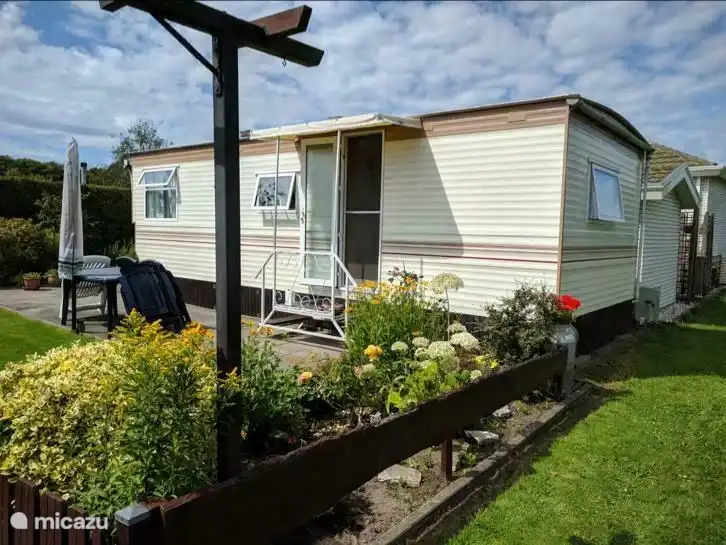 Rent Mobile home near the coast in Warmond, South Holland. | Micazu