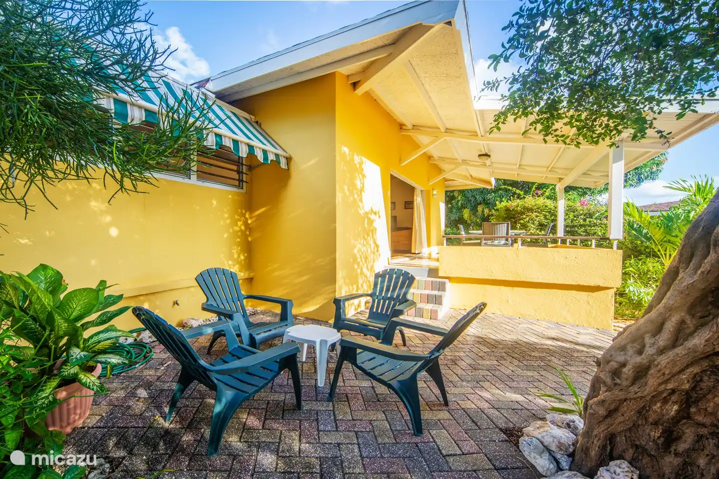 Rent Piscadera Bay Resort 82 in Piscadera, Curacao-Middle. | Micazu