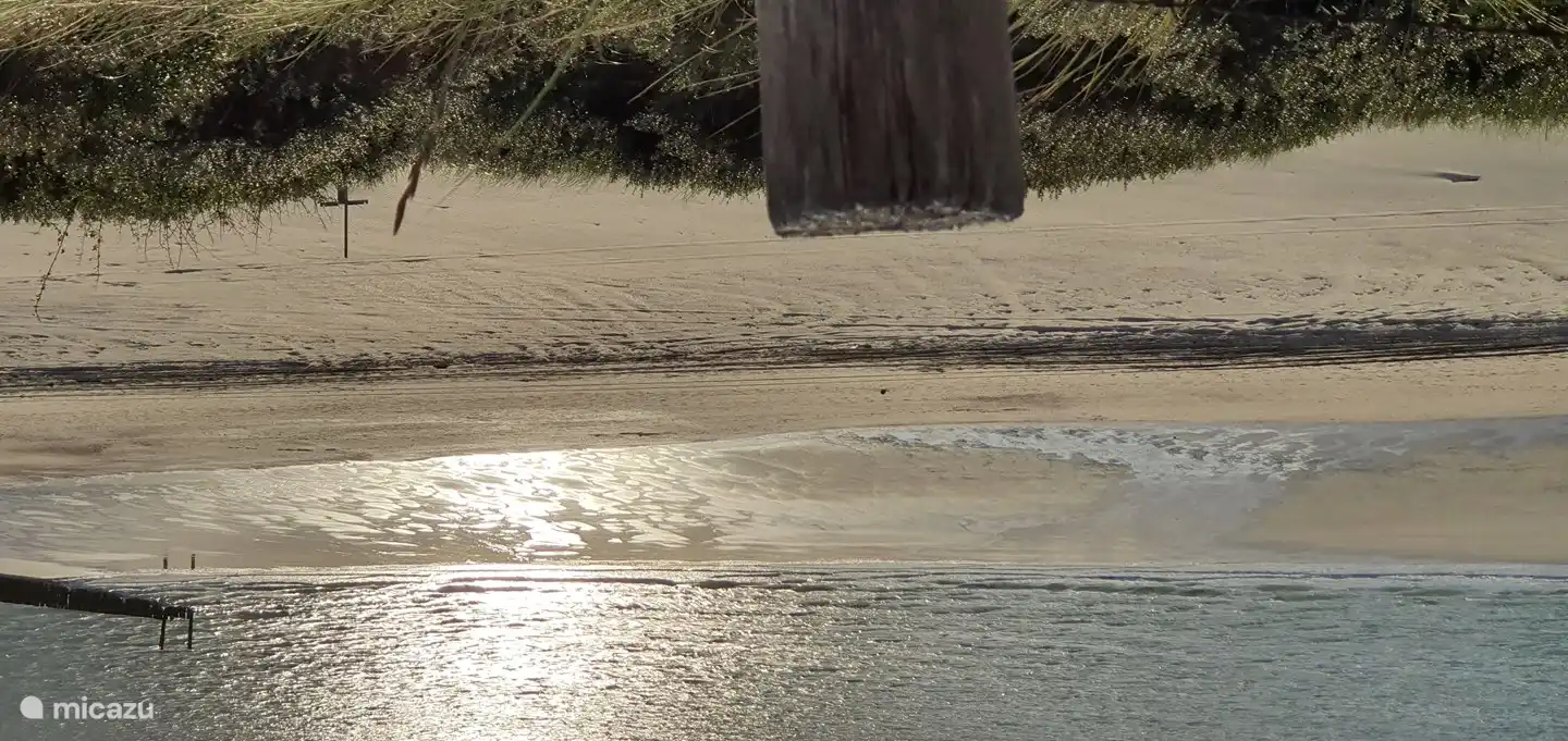 1 tot en met 4 p. stacaravan aan zee in Zeeland boek je voordelig bij ...