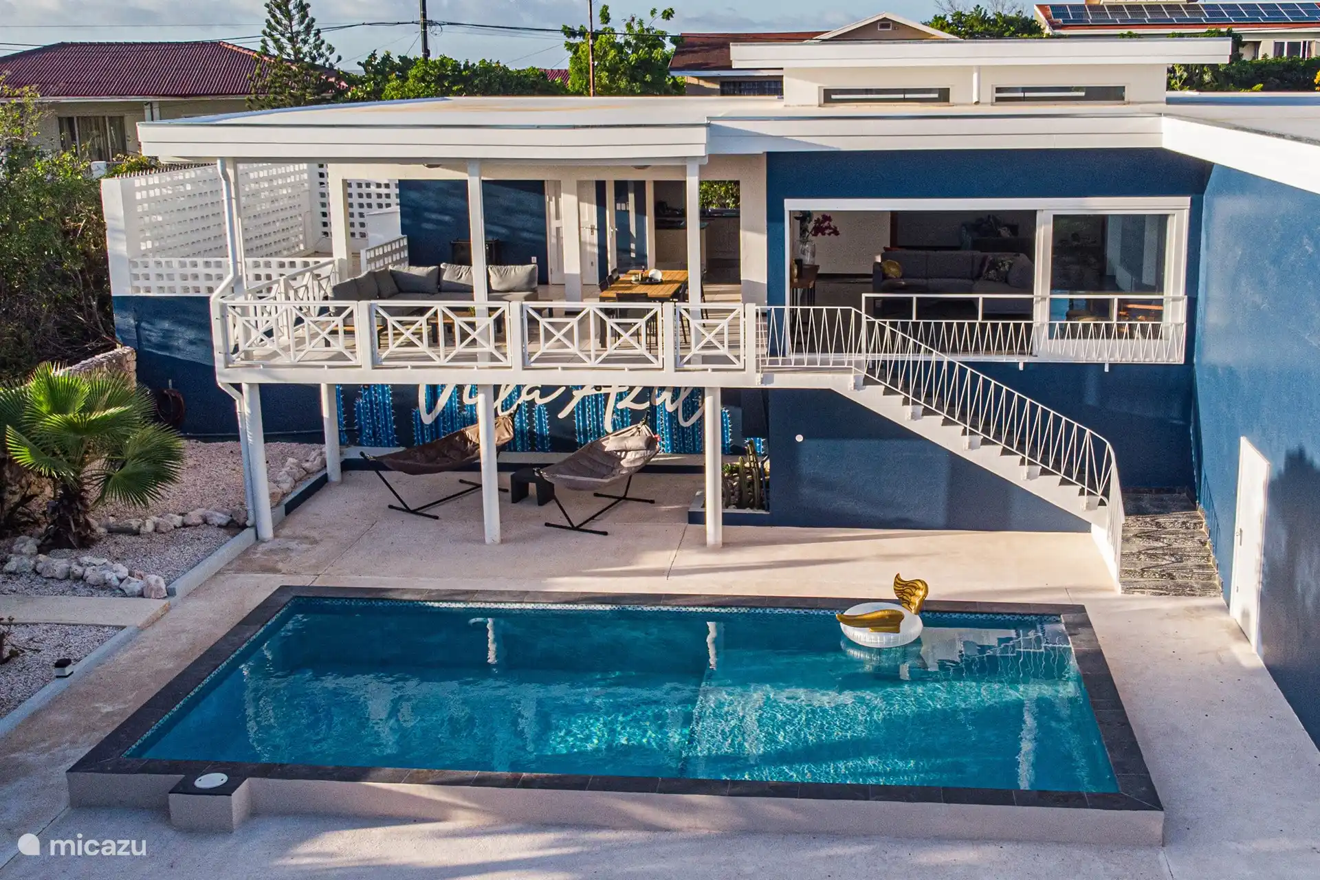 Rent The Blue Ocean Villa in Willemstad at Micazu