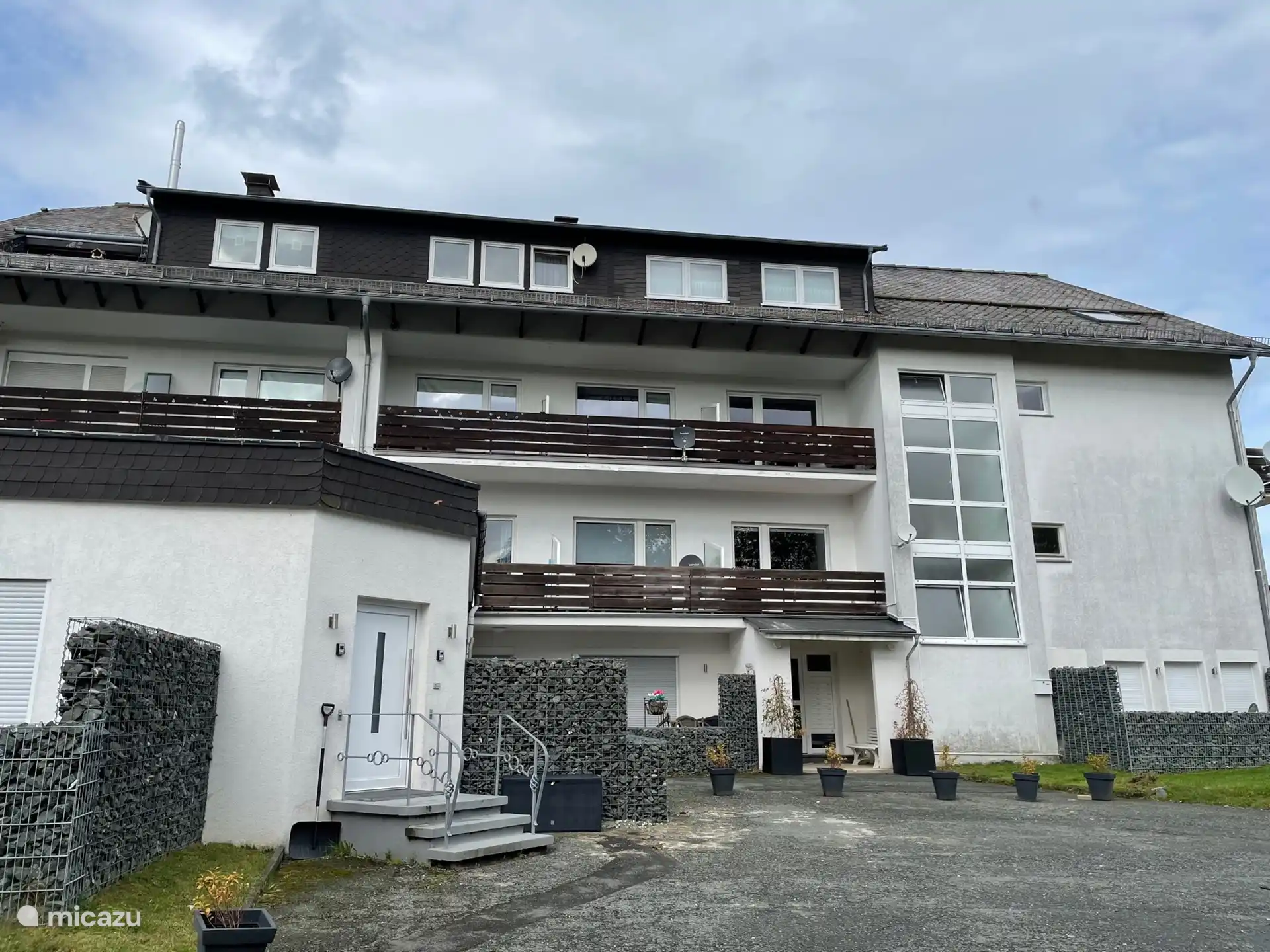 Rent Apartment Kayley in Medebach at Micazu