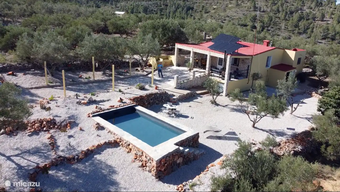 Vakantiehuis in Chella – Casa JyE | Micazu