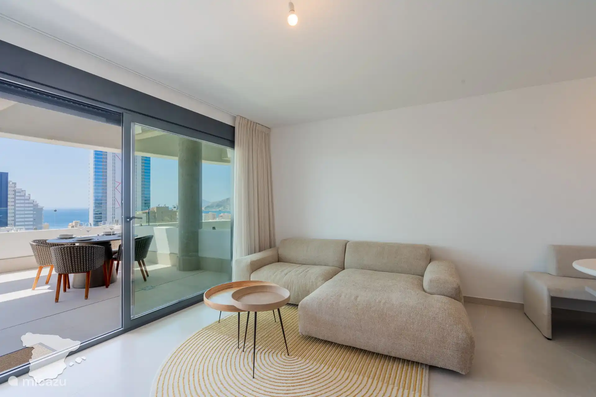 Casa Bilbao in Costa Blanca boek je voordelig bij Micazu | Micazu