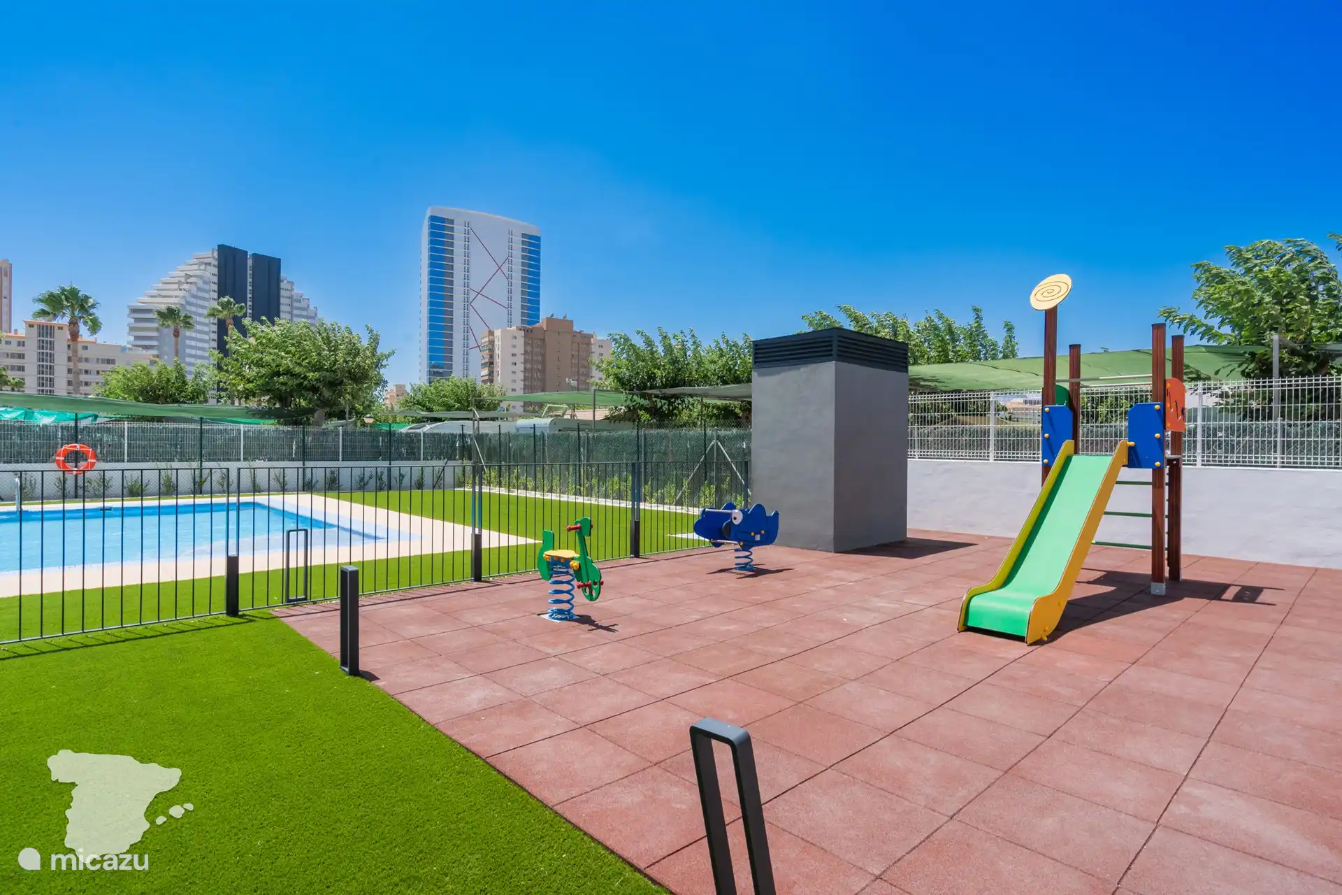 Casa Bilbao in Costa Blanca boek je voordelig bij Micazu | Micazu