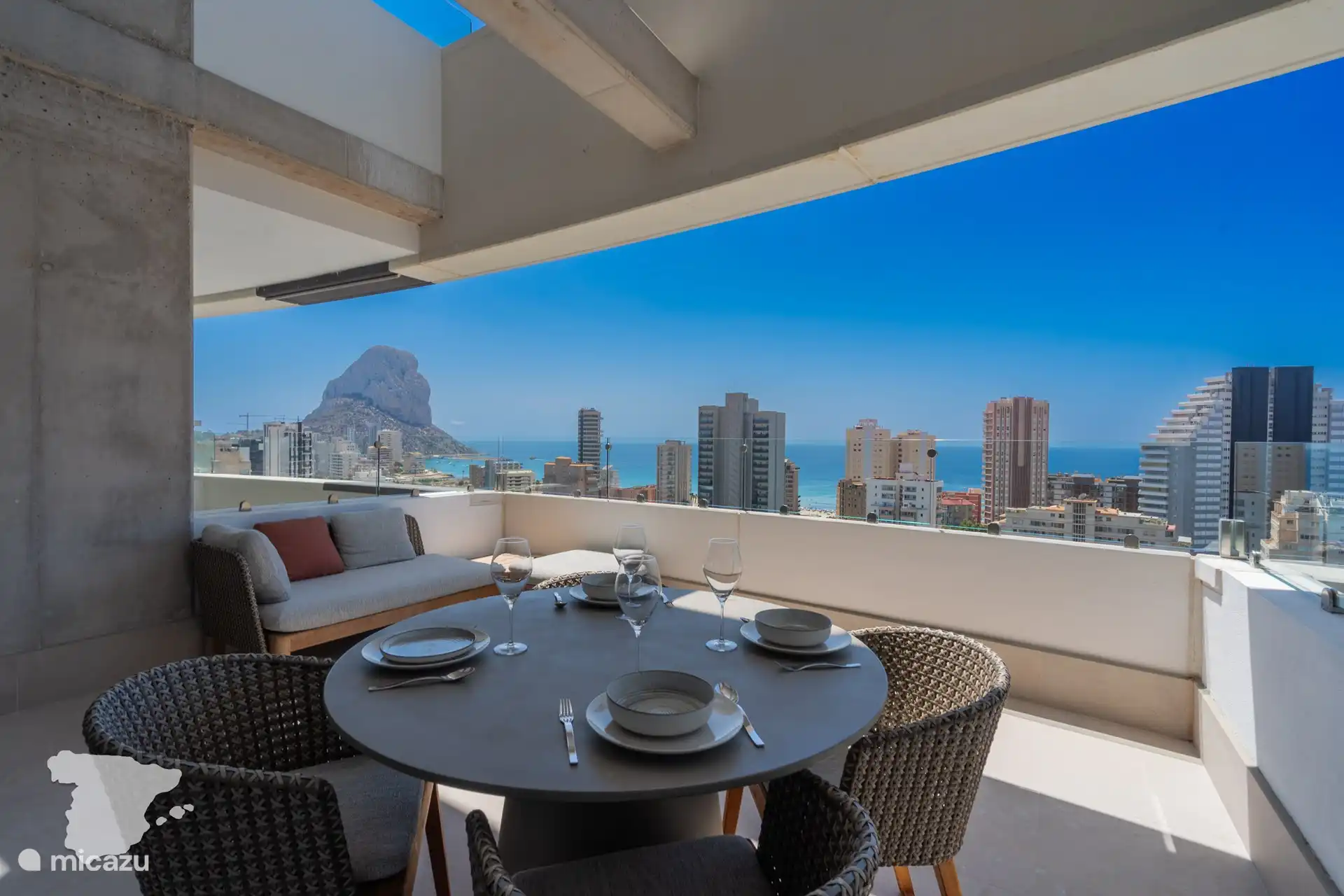 Casa Bilbao in Costa Blanca boek je voordelig bij Micazu | Micazu