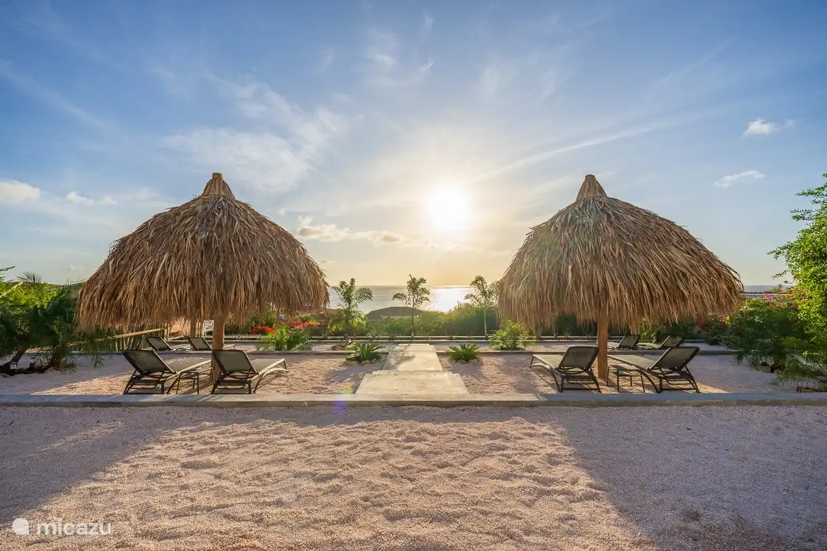 Your own private beachresort CasAbao in Cas Abao boek je bij Micazu