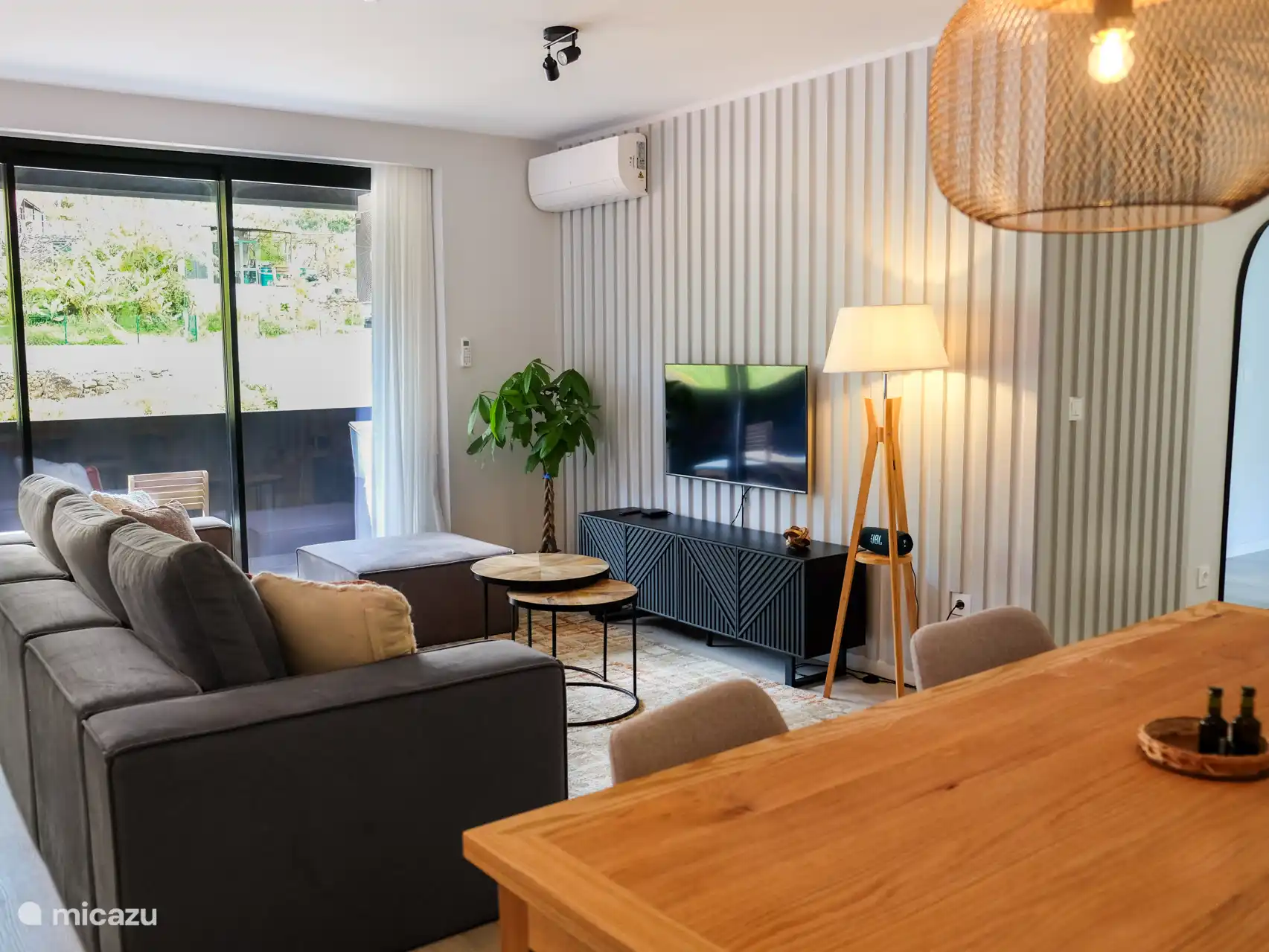 Rent Madeira Family Apartment in Machico at Micazu