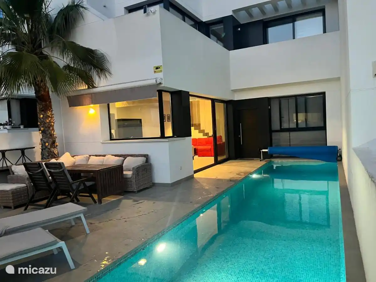 Rent Casa Lemra with private pool in La Marina at Micazu