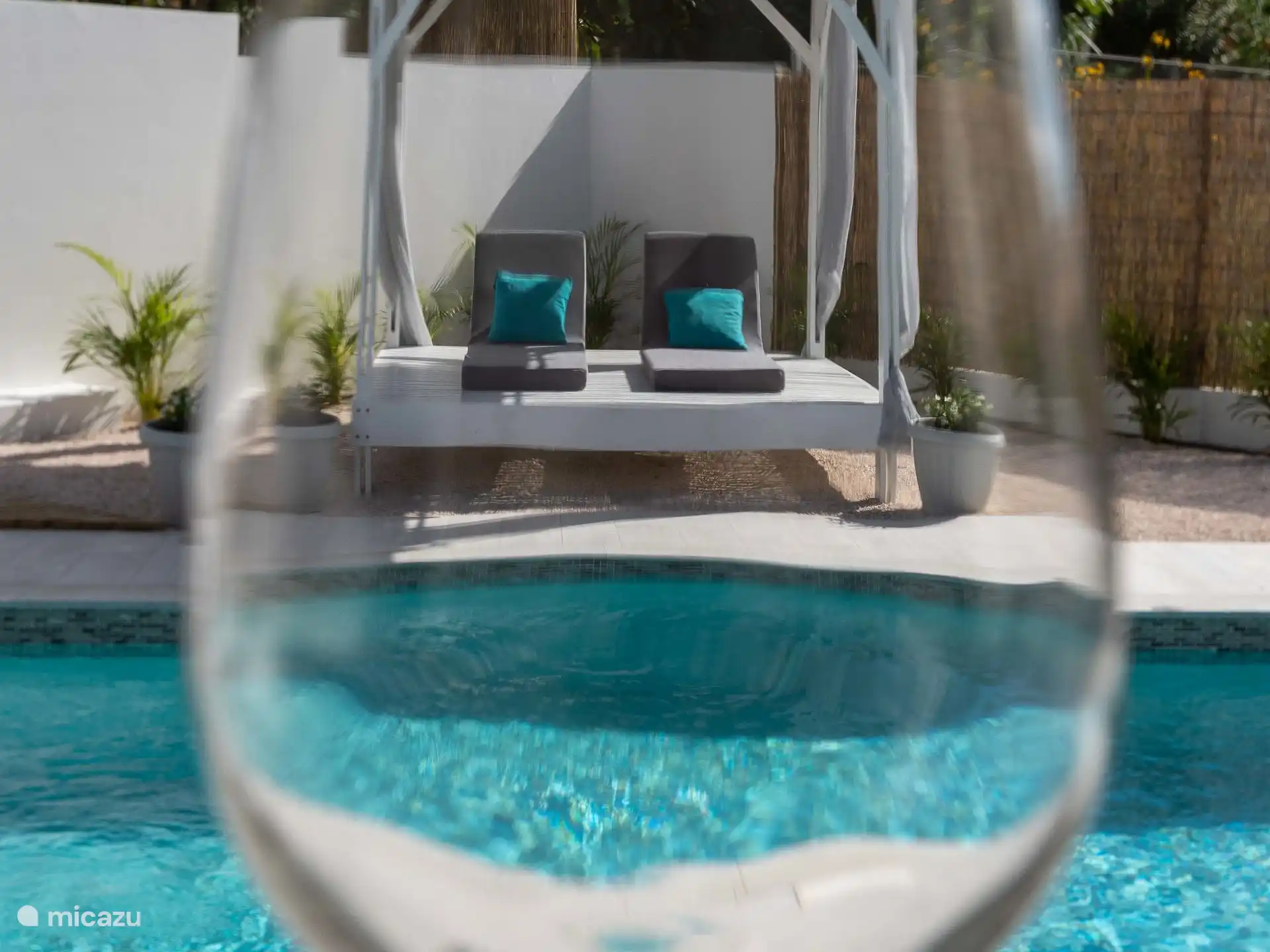 ¡Reserve Villa Kiki Curaçao en Grote Berg con Micazu