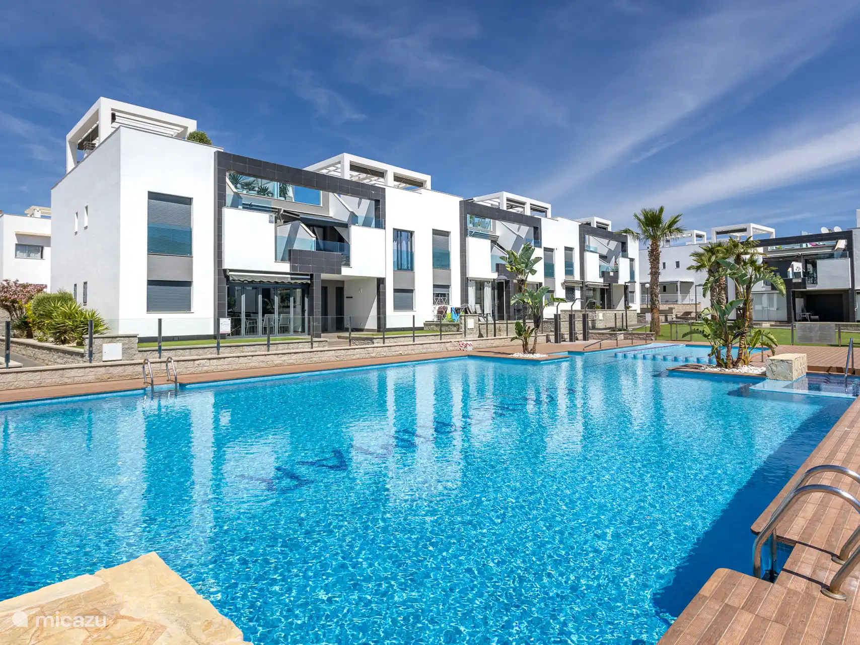 Apartment in Punta Prima – Oasis Beach Thaini | Micazu