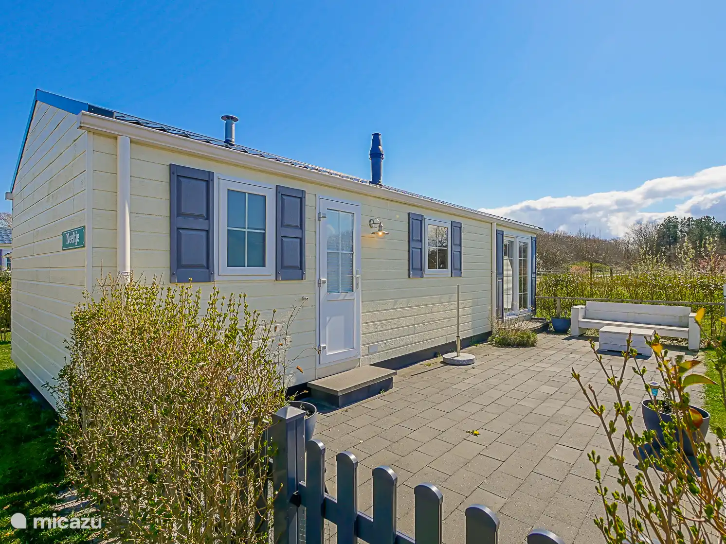 Chalet in Callantsoog – Chalet Neeltje 4 op park Luttikduin | Micazu